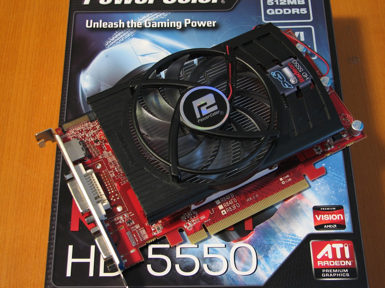 GeForce GT240 срещу Radeon HD5550 - достъпни видеокарти с GDDR5 | Retro ...