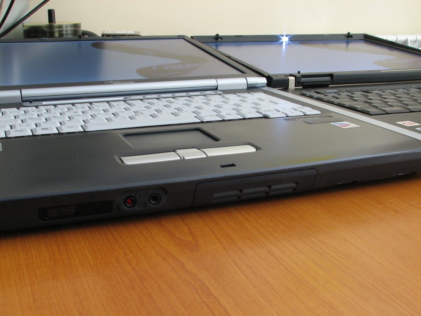 Fujitsu Celsius H230 - мобилна графична станция с ATI FireGL V5000 и S ...