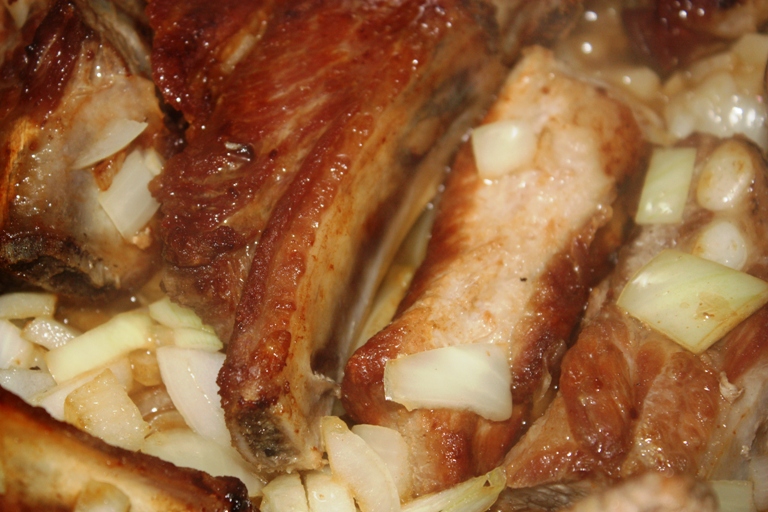 COOKING WITH ANISOARA: Costita , ca la Moldova