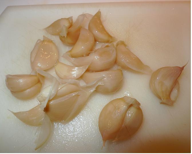 Amporn's Thai Kitchen: Som Tum Lao with fermented fish sauce ( Pla Ra )