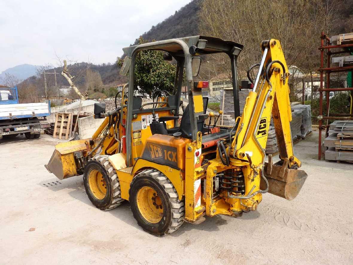BULDOEXCAVATOR JCB 1CX SECOND HAND de vanzare buldoexcavatoare mici JCB ...