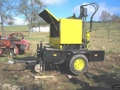 Instalatie de foraj puturi apa verticala hidraulic 100-150m second hand ...