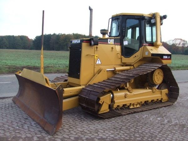 BULDOZER CATERPILLAR D5M LGP buldozer cat second de vanzare vanzari ...
