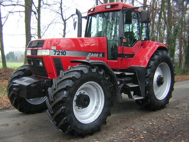 TRACTOR CASE IH 7210 SECOND HAND 155CP vanzari,tractoare, utilaje ...