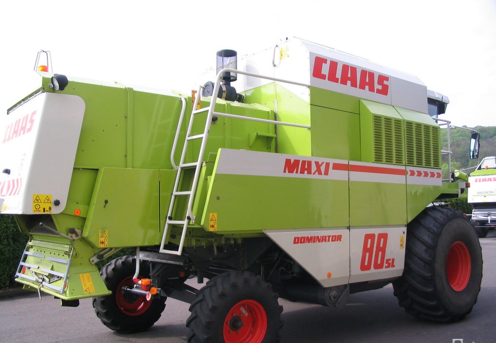 COMBINA Claas 88 SL Maxi 4.5m combine claas second hand din 1998 41.000 ...