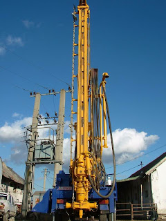 UTILAJ DE FORARE PUTURI MARE ADANCIME Adancime 500m complet echipat ...