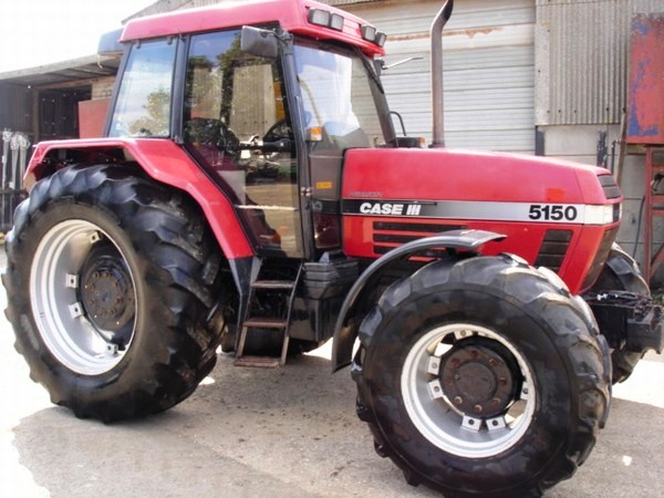 TRACTOR CASE 5150 PLUS tractoare case de vanzare 125CP din 1996 14.000 Euro