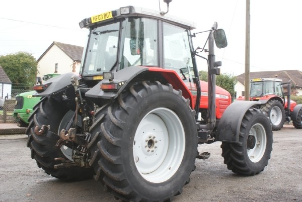 TRACTOR MASSEY FERGUSON 6290 tractoare de vanzare uzate 140CP 2003 23. ...