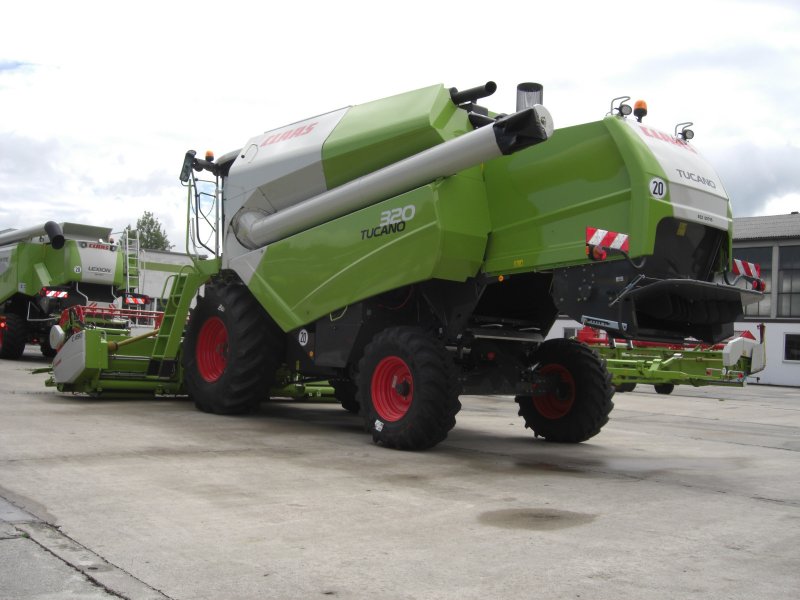 COMBINA CLAAS TUCONO 320 NOUA, ORE DEMONSTRATIVE