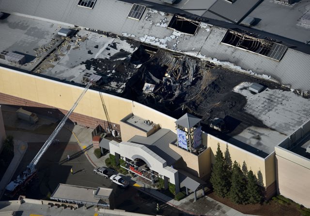 Fetch Free Wallpapers: Galleria Mall Fire Pics