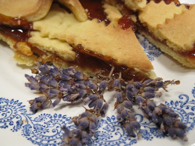 A Tavola con Mammazan: Crostata classica ma....con pasta frolla alla ...