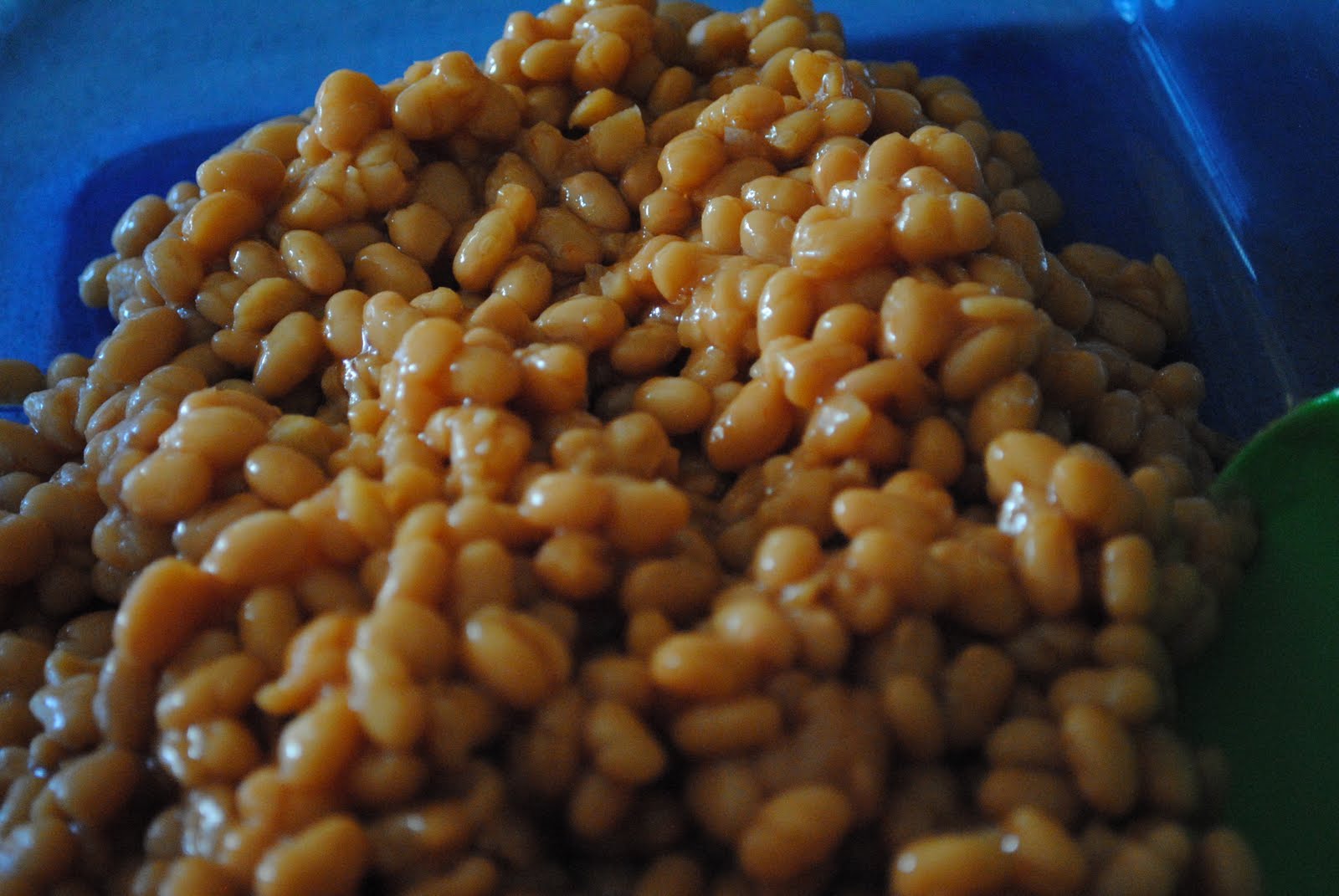 Cooke's Frontier: Beanie Weenies From A Can? No Way!