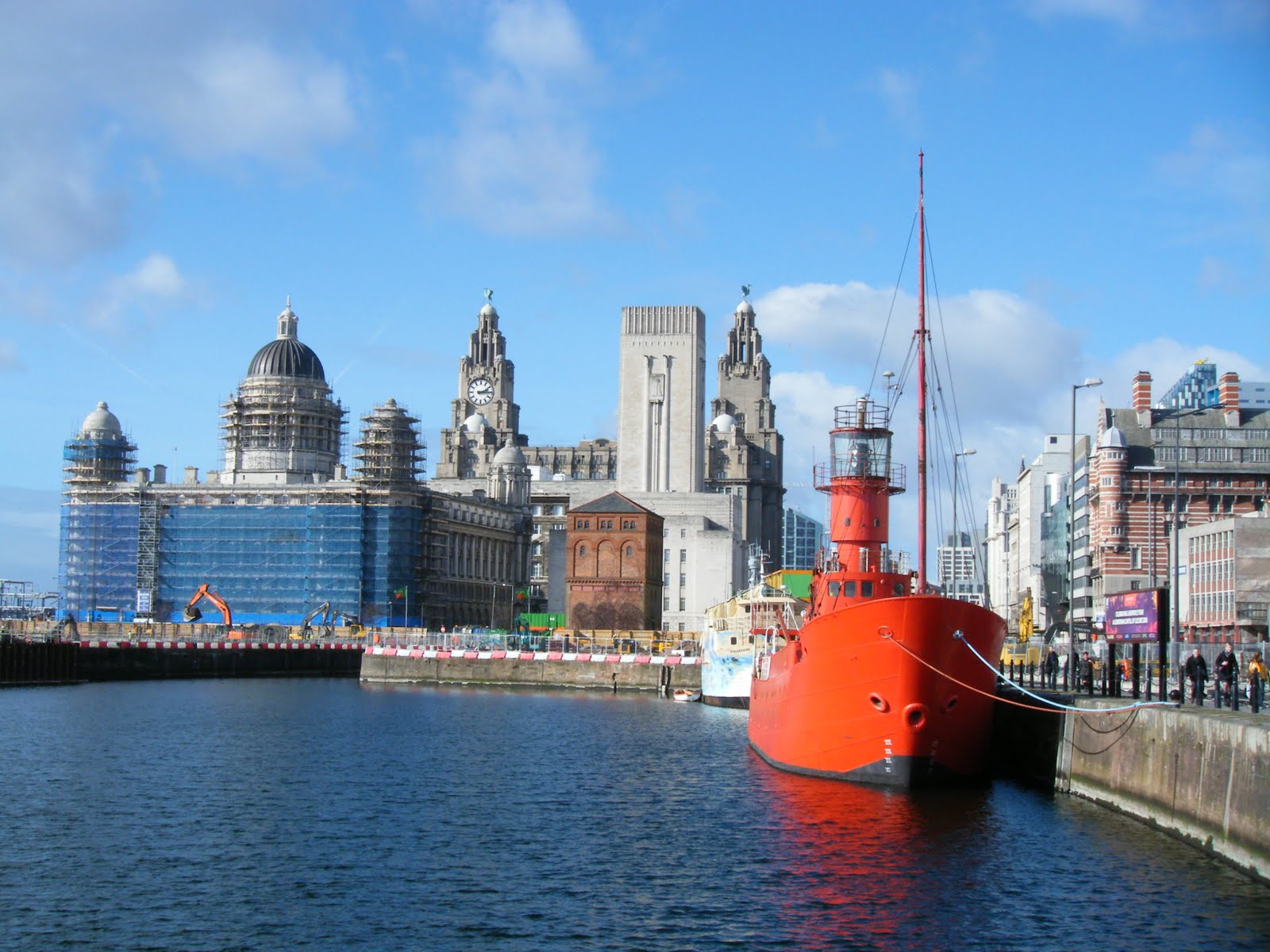Moss Travel Photography: The Albert Dock, Princes Dock and River Mersey ...