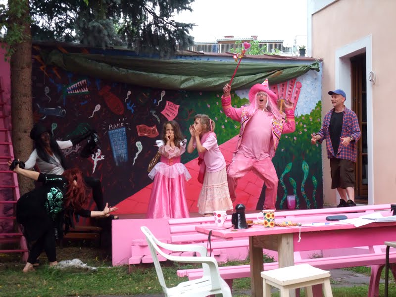 Krumlov - British Expats: Weird and wonderful party at Nicholas ...