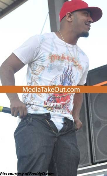 The Fresh Music Page: MARQUES HOUSTON HAS LOST HIS DAMN MIND!