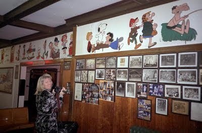 RETRO Rhode Island: SHOLES ROLLER RINK