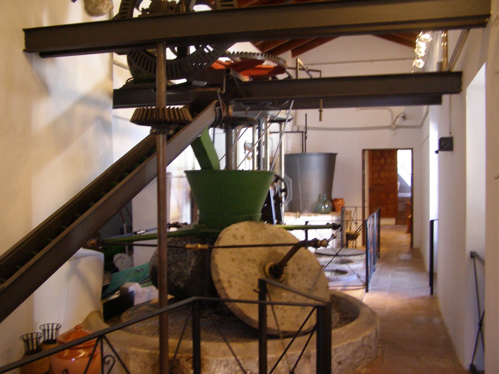 Aires de Monda: EL ARCA DE LA MEMORIA II. EL MOLINERO