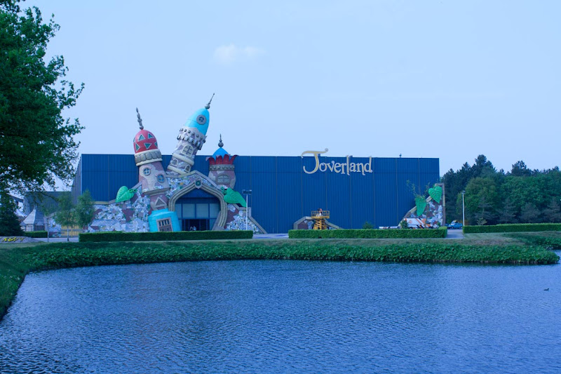 ParkHeraut: Verbouwing Toverland 'Land van Toos' 29 april 2011