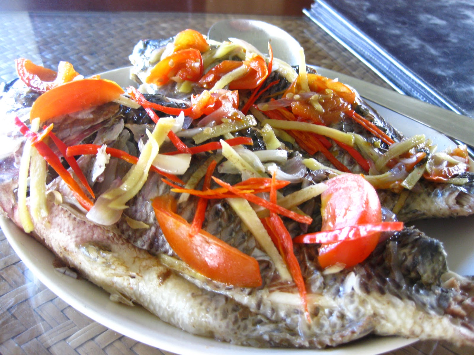 360 digest: Lake Sebu: Land of the T'boli's