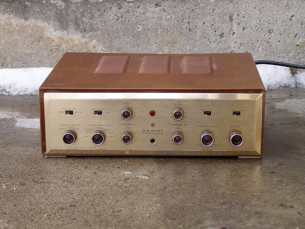 SEVENTIES STEREO: Scott Type 222C photos.