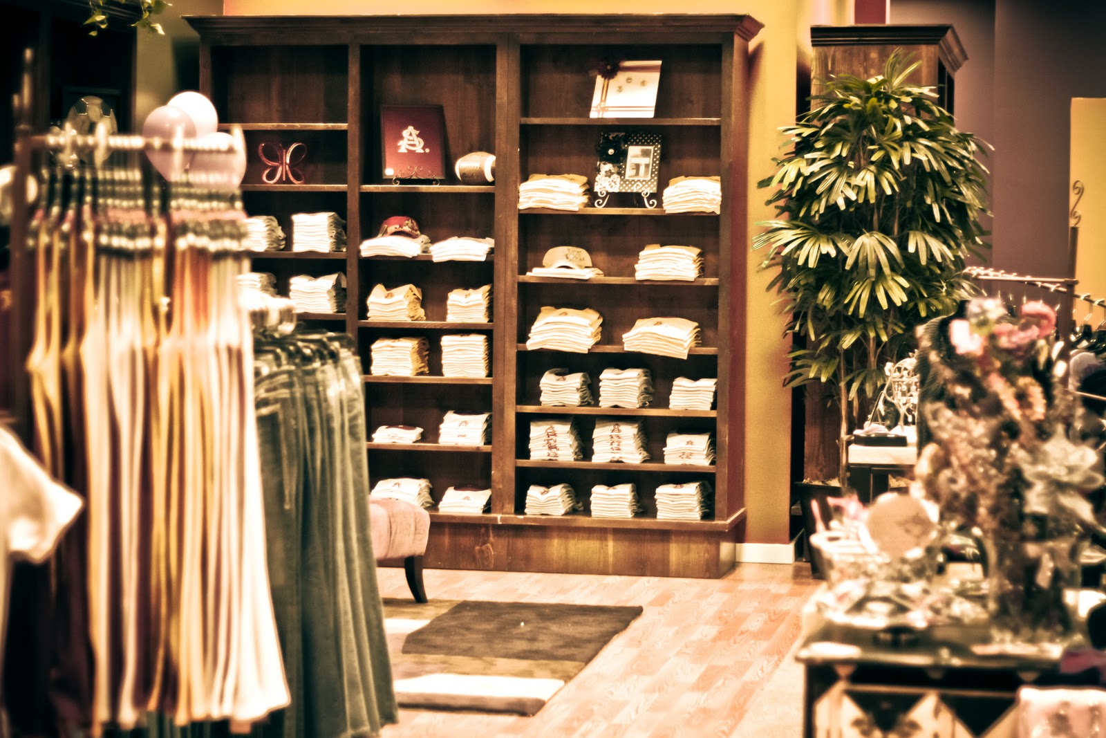 BebaPhotography: { Luv My Bling } -- Girlie Store -- Local Business ...