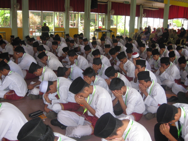 NurInsani Training & Consultancy: KEM KEPIMPINAN SMKA SULTAN MUHAMMAD