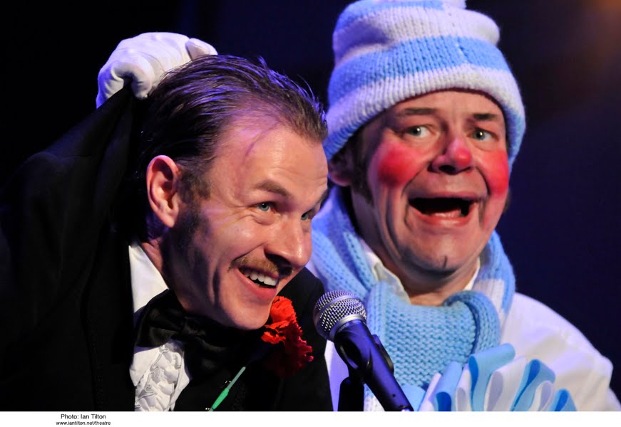 Fictionmaker: 'COMEDIANS' (Bolton Octagon) Production photos