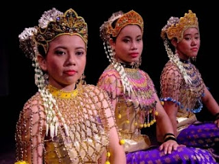 SOUNDS OF MUSIC: MAKYONG DANCE