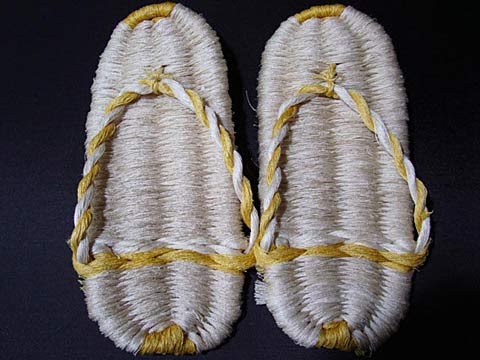 Room of Japanese boy: Waraji and Geta