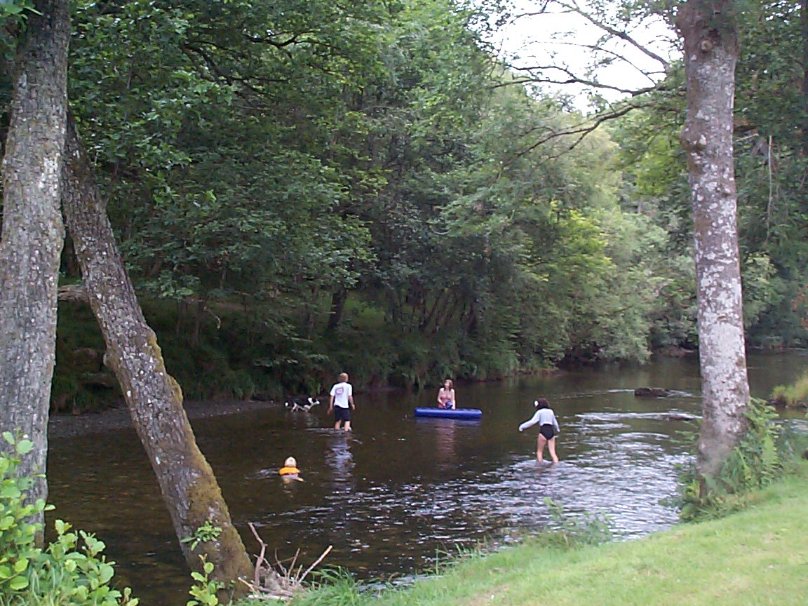 Clutter-Chaos Aaron&co: Rhayader .... Camping In The Heart Of Wales