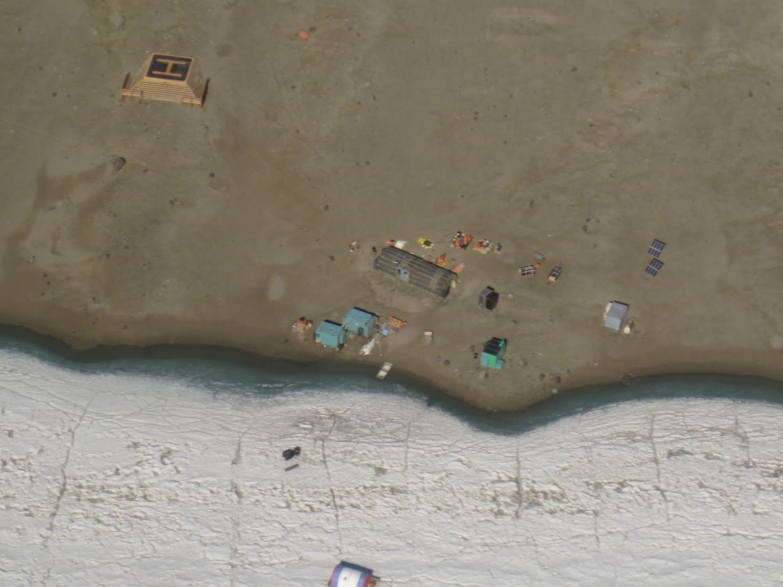 Another mysterious anomaly discovered in Antarctica near Bonney camp ...