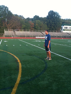 How to kick a football: Steps of how to kick a football