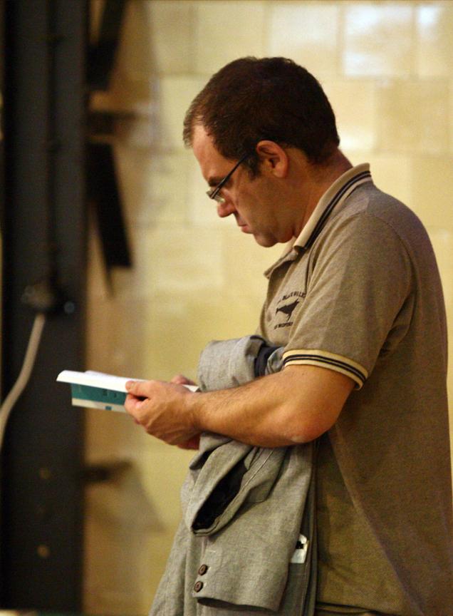 GESTUALIDADES: RUI ZINK na mira da câmara dos Gestos...