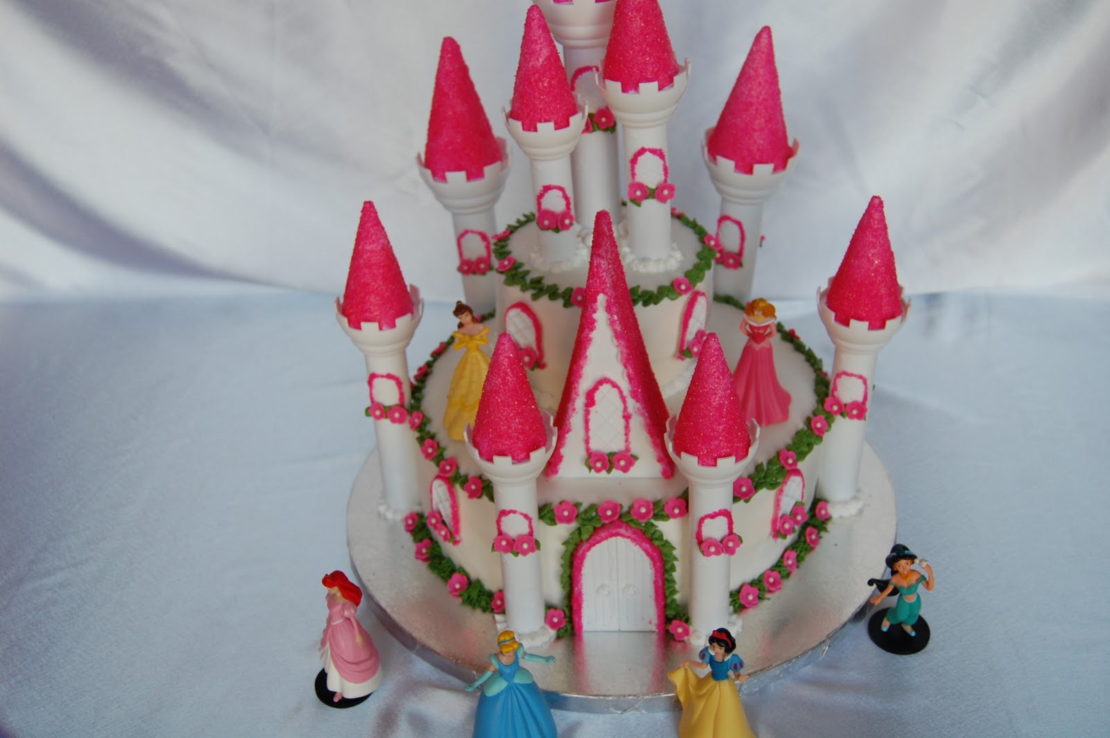 CUSTOMISED CAKES BY JEN: Princess Castle Cake