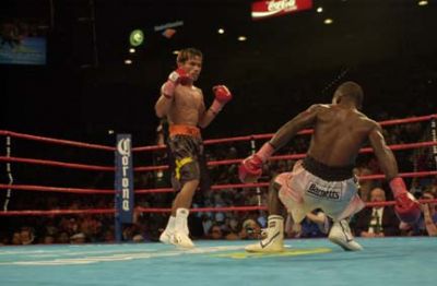 PAC-MAN FIGHTS: Pacquiao vs Lehlohonolo Ledwaba (2001-06-23 )