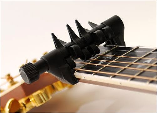 Maestro Guitars: The Spider-Capo Review.