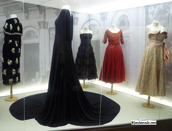 La moda en la Argentina: El vestido negro de Eva / Cultura del Vestir