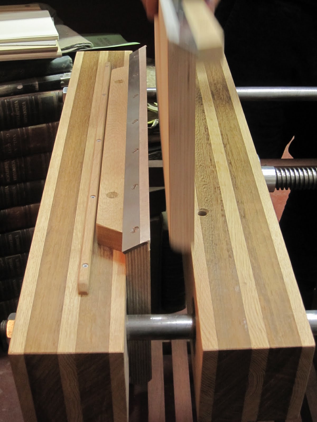 Studio 5 Book Arts : The New Press.