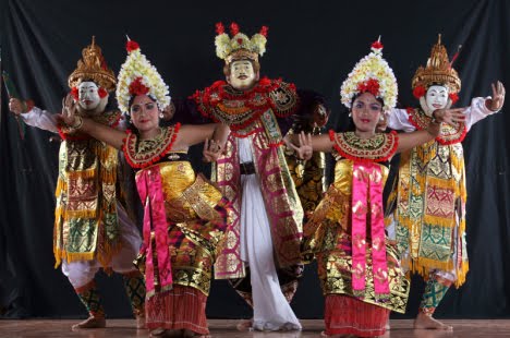 Holland’s Indos Celebrate Roots ~ Indonesian Cultural