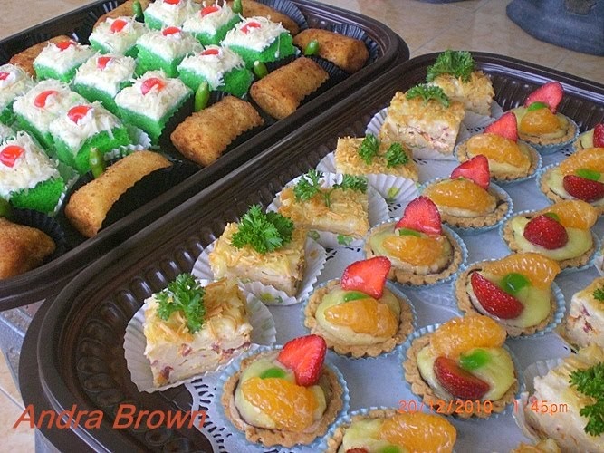 www.kueandrabrown.com: Snack Mini Nampan - Bank Mandiri