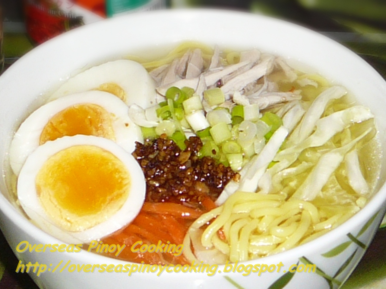 Pinoy Home Cooking and Recipes: Chicken Mami