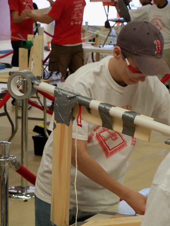 Walsh Middle School: Rube Goldberg Engineering Challenge!