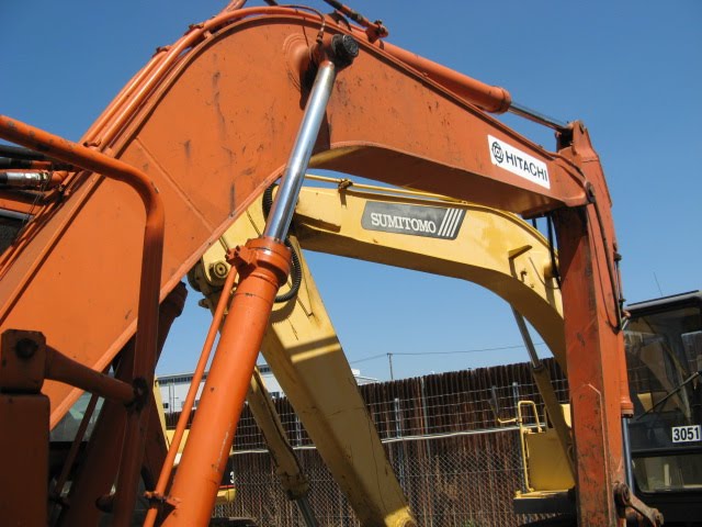 Sheng Weng Heavy Equipment & Parts Trading.: Used Hitachi UH04-7 ...