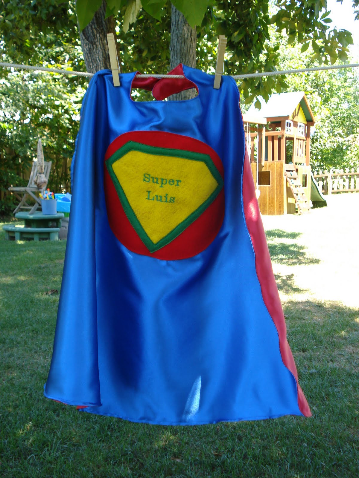 Giveaway: Personalized Children’s Cape from Kid Kapers - Anders Ruff ...