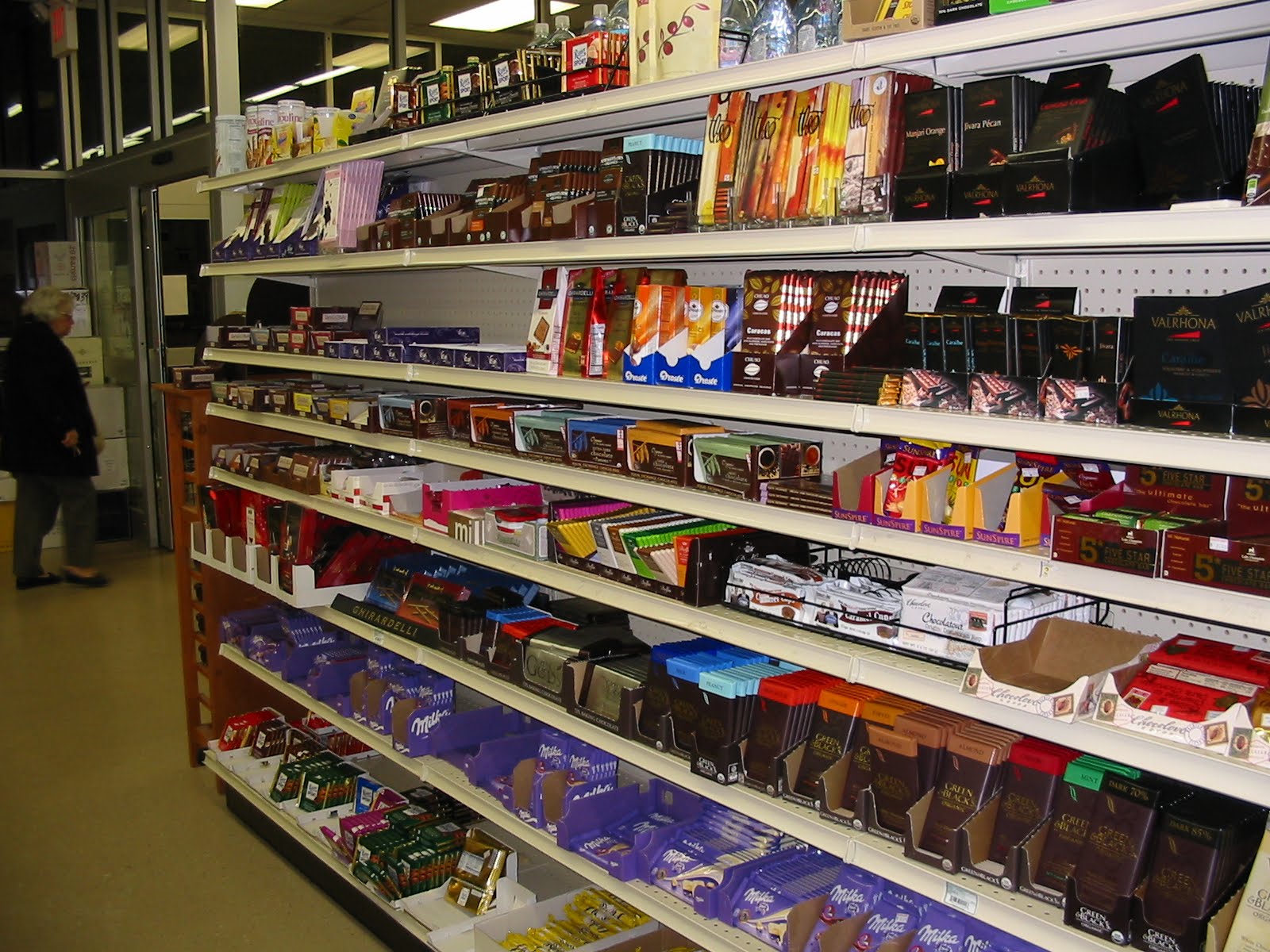 The Chocolate Cult: International Chocolates Locally Found