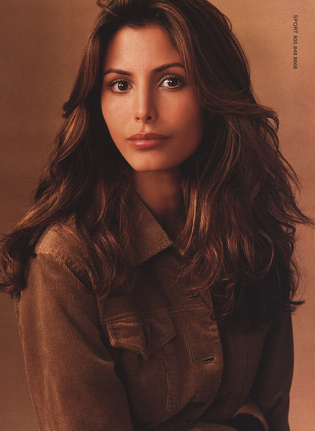 Music Monica: [Female Celebrity Portraits] Model: Elsa Benitez