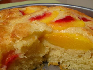 Debi Cooks.........: Peachy Peach Cake