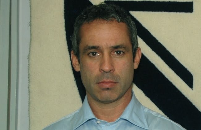 Blog Vélez: Raffaini habló de la salida de Maradona