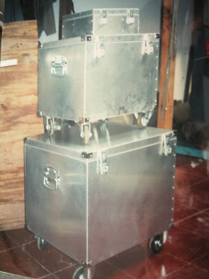 banking equipment: BOX UANG, PETI UANG, MONEY BOX