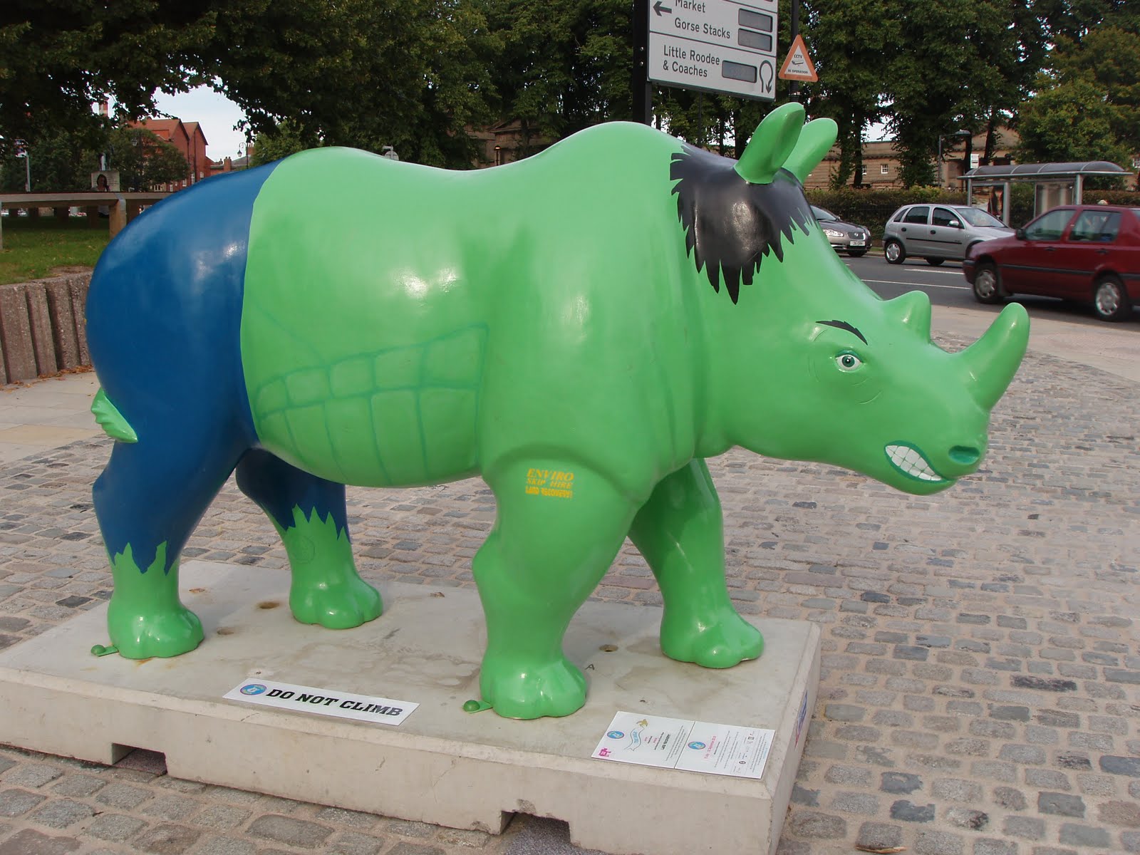 creative tails by luci: Some Fun Rhino